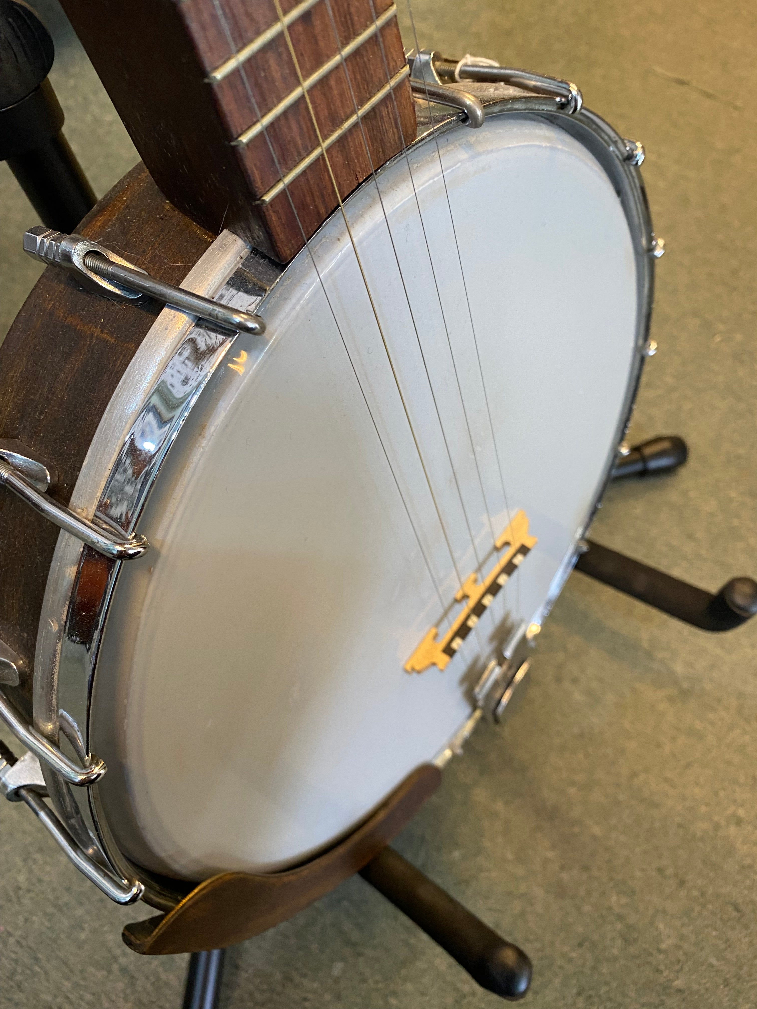 1960s John Grey Long-Neck 5 String Banjo – The Wigtown Emporium